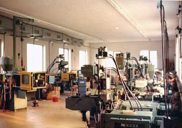 Historie – Wir bringen Projekte in Form.